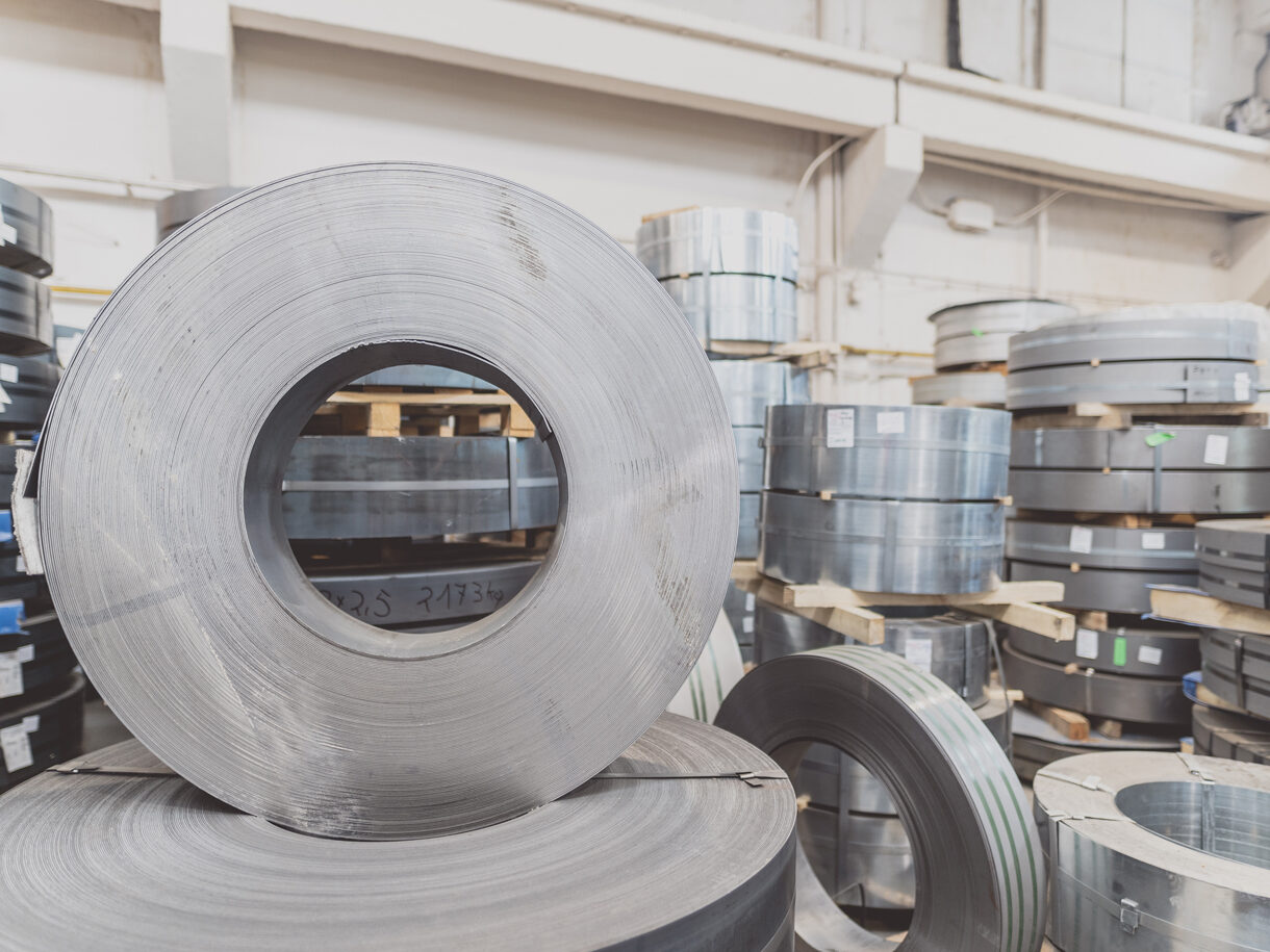 Manufacturer of Warehouse Racking and Shelving | WDX